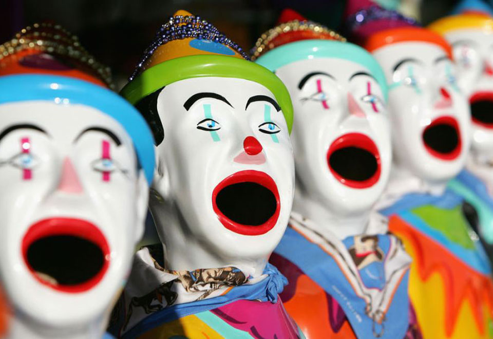Camelot Amusements | Laughing Clowns